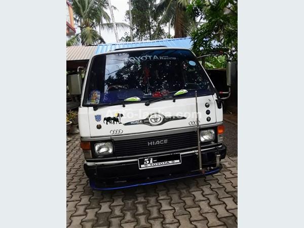 Toyota Hiace Shell LH 61 1986 Van For Sale in Gampaha